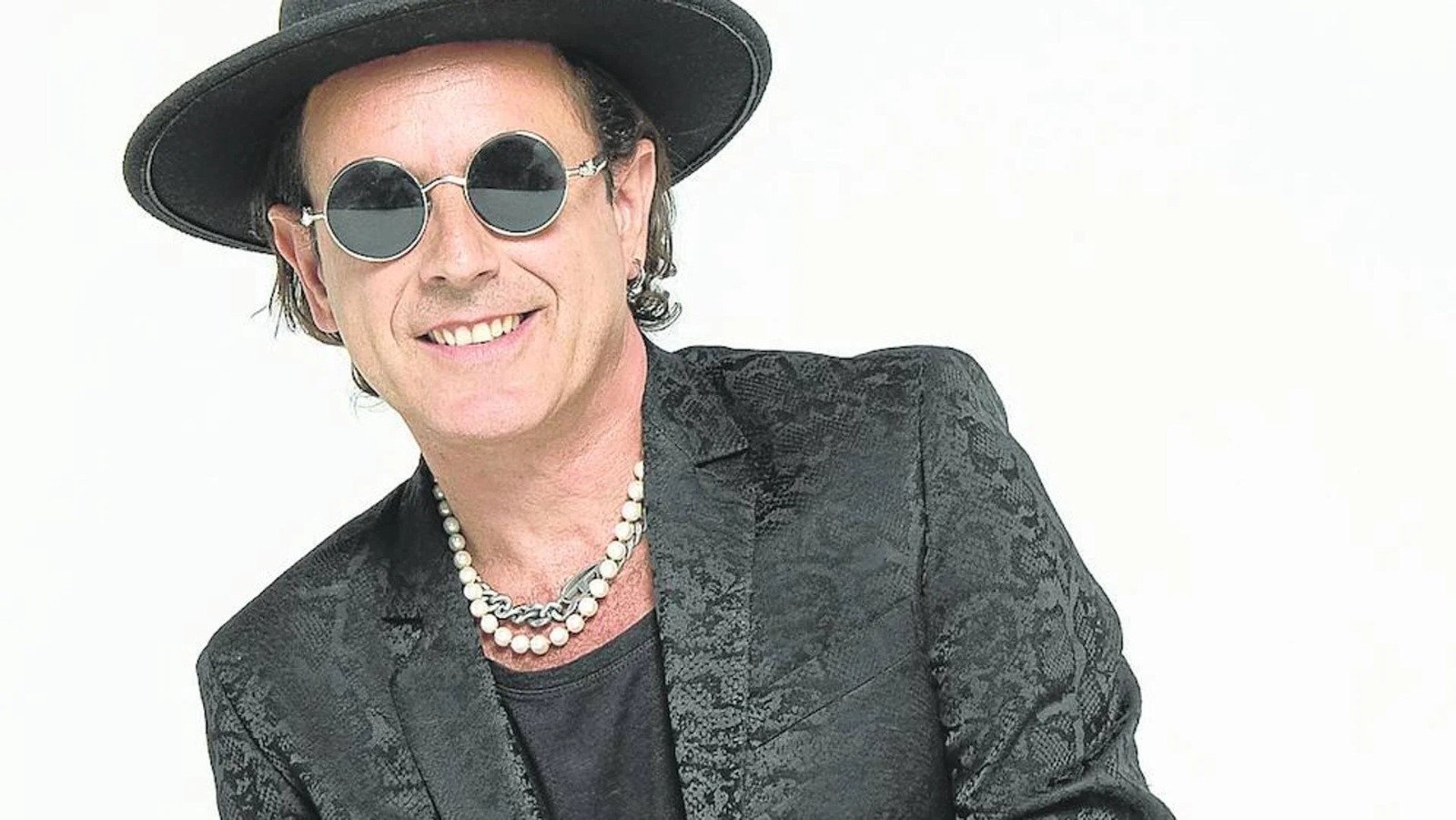 Coti llega a Marcos Juárez con una noche de emociones, historia y ...